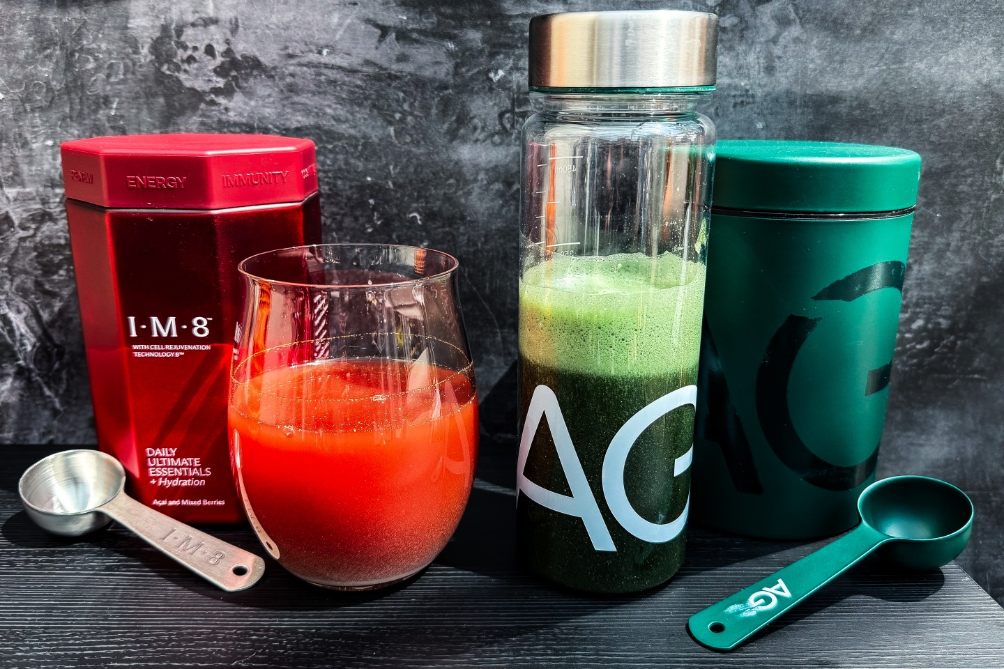 AG1 vs IM8: Which Greens Powder Reigns Supreme?