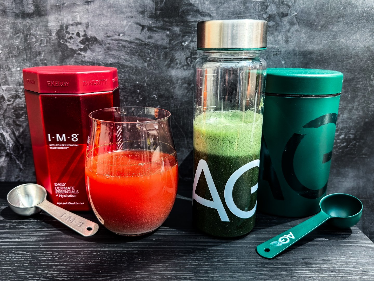 AG1 vs IM8: Which Greens Powder Reigns Supreme?
